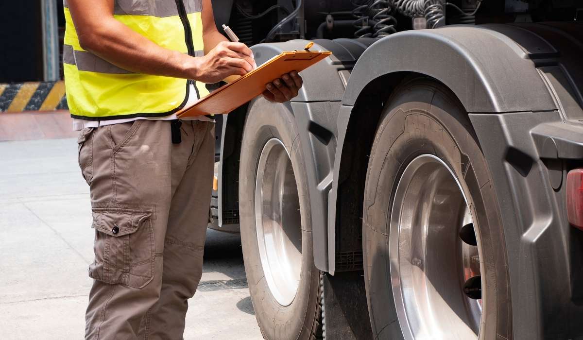 How To Find A Truck Driving Job In Ontario With No Experience?