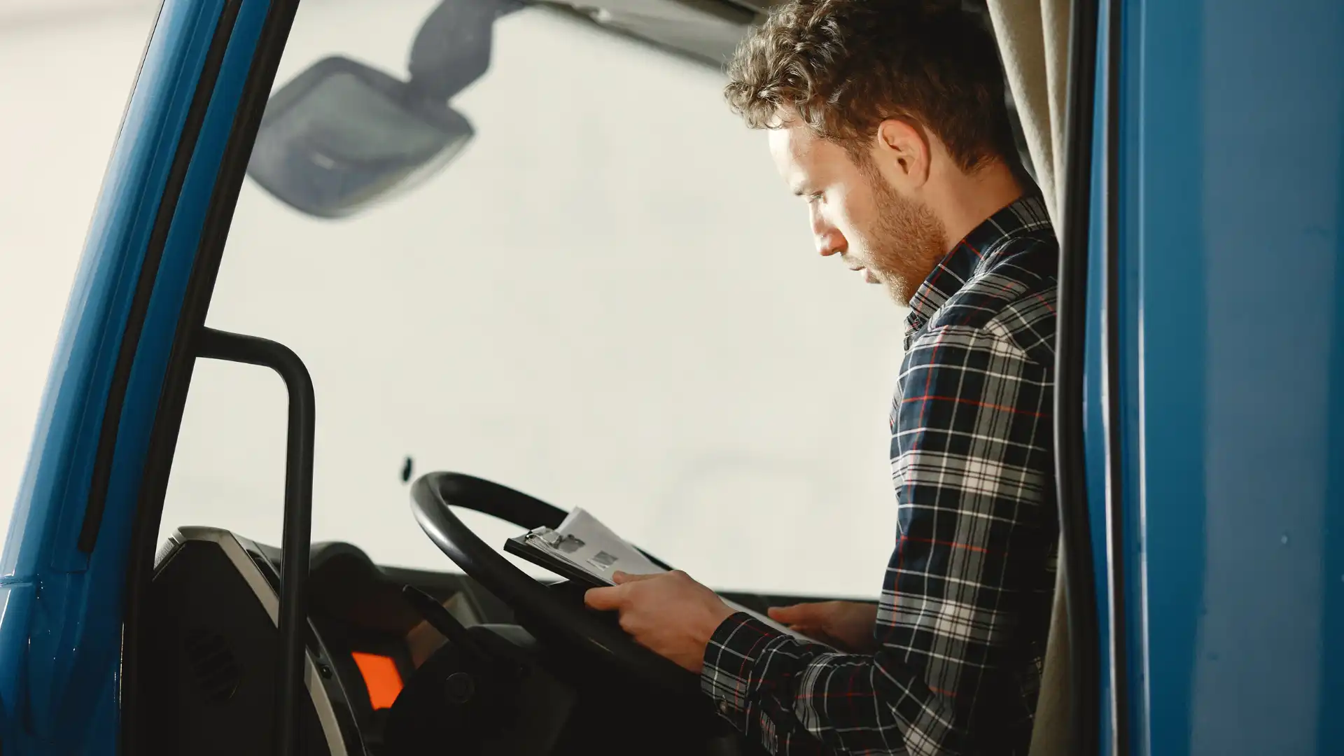 A Truck Driver's Guide For Crossing Into The US